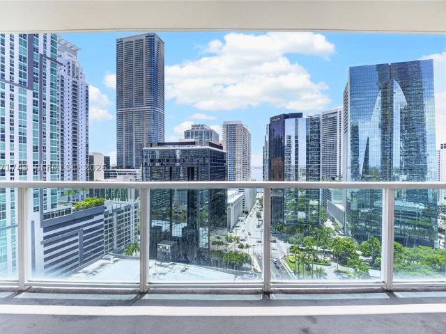 Luxury apartment complex for rent in Miami, United States