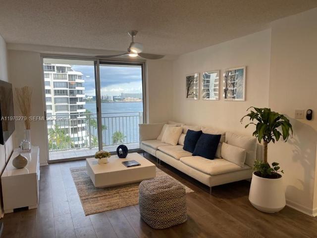 Luxury apartment complex for rent in Miami, United States