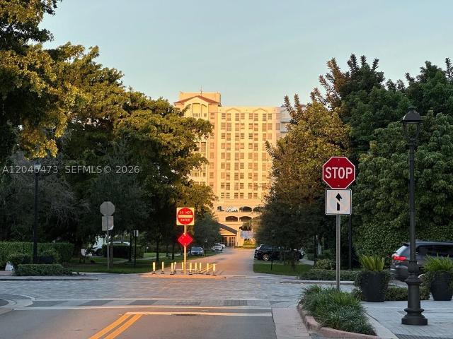 Luxury apartment complex for rent in Miami, United States
