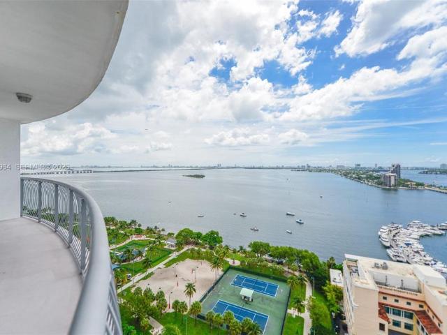 Luxury apartment complex for rent in Miami, United States