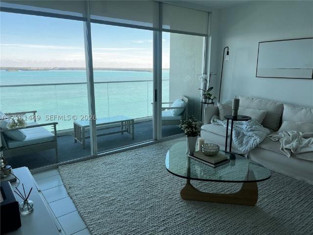Luxury apartment complex for rent in Miami, United States