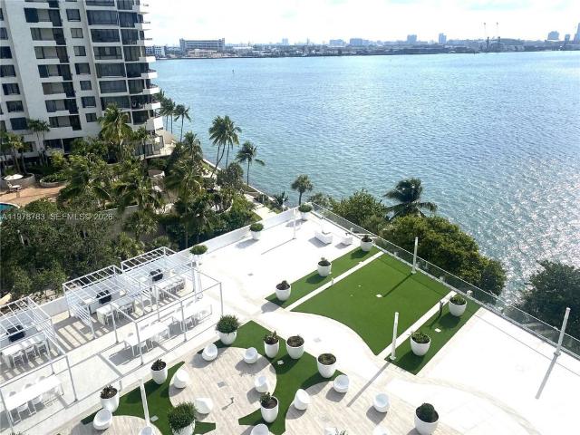 Luxury apartment complex for rent in Miami, United States