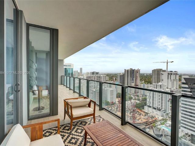 Luxury apartment complex for rent in Miami, United States