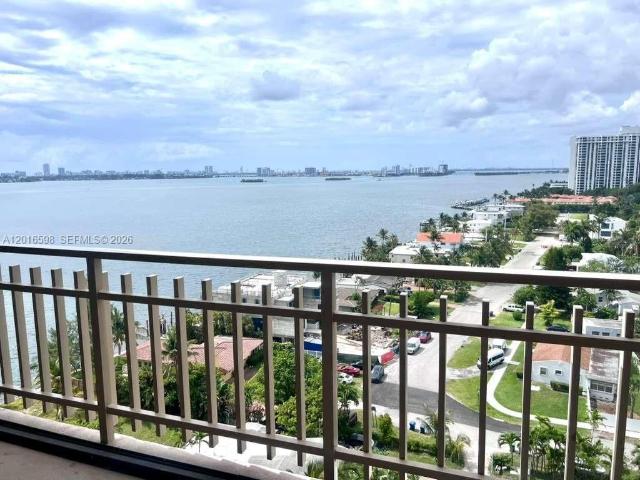 Luxury apartment complex for rent in Miami, United States