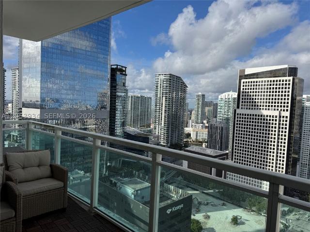 Luxury apartment complex for rent in Miami, United States