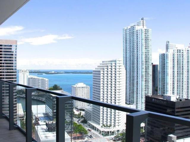 Luxury apartment complex for rent in Miami, United States