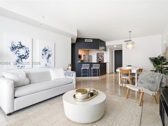 Luxury apartment complex for rent in Miami, United States