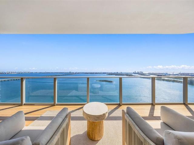 Luxury apartment complex for rent in Miami, United States