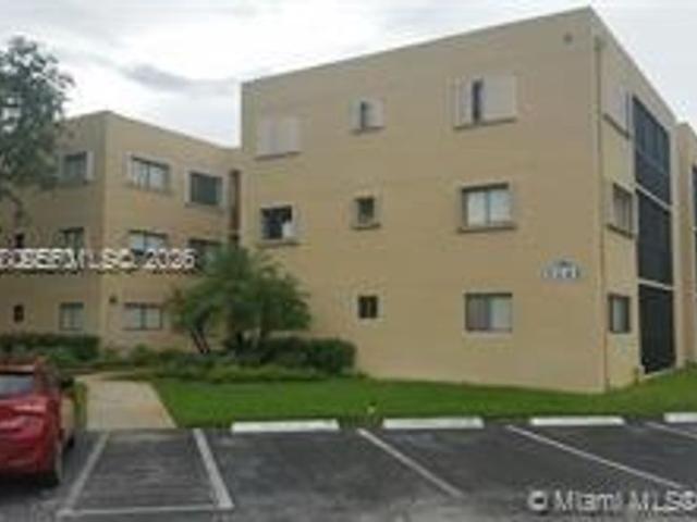 Luxury apartment complex for rent in Miami, United States
