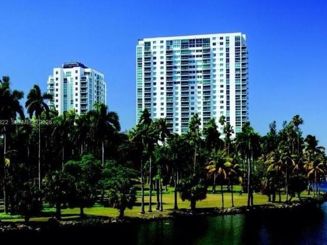 Luxury apartment complex for rent in Miami, United States
