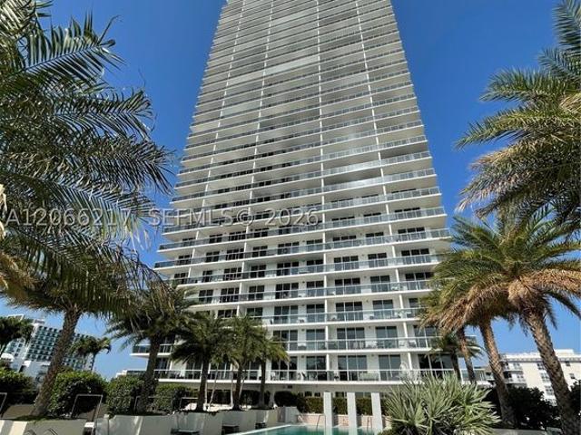 Luxury apartment complex for rent in Miami, United States