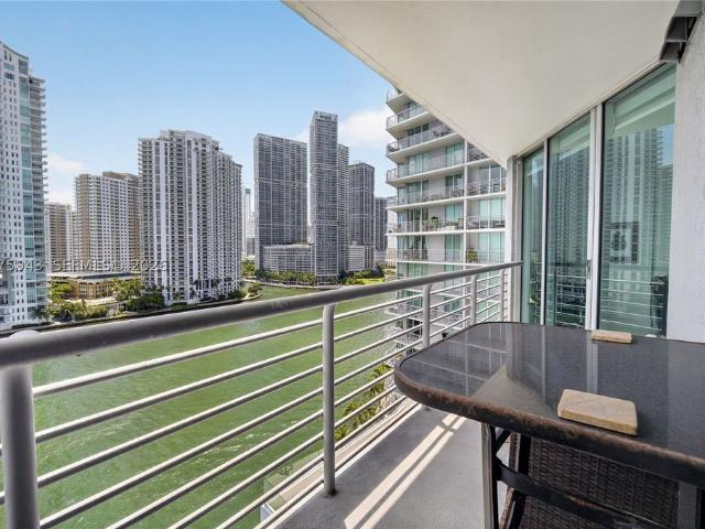 Luxury apartment complex for rent in Miami, United States