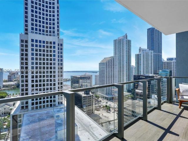 Luxury apartment complex for rent in Miami, United States