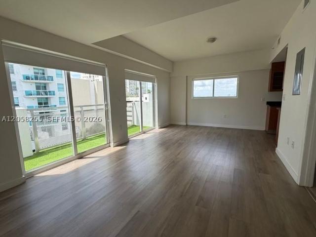 Luxury apartment complex for rent in Miami, United States