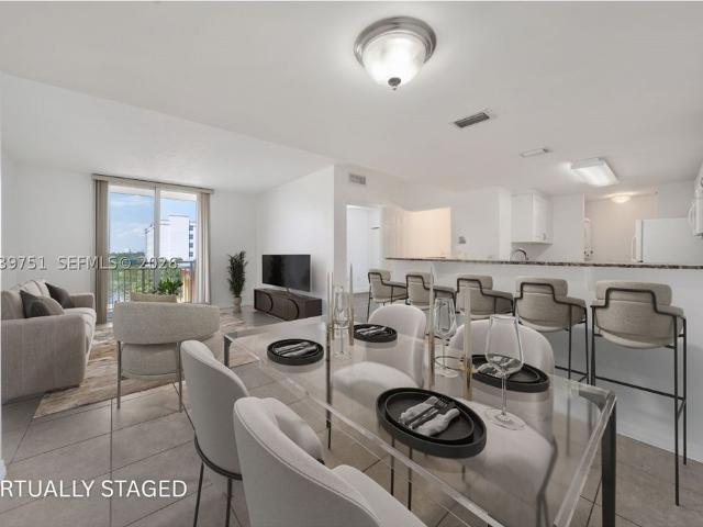 Luxury apartment complex for rent in Miami, United States