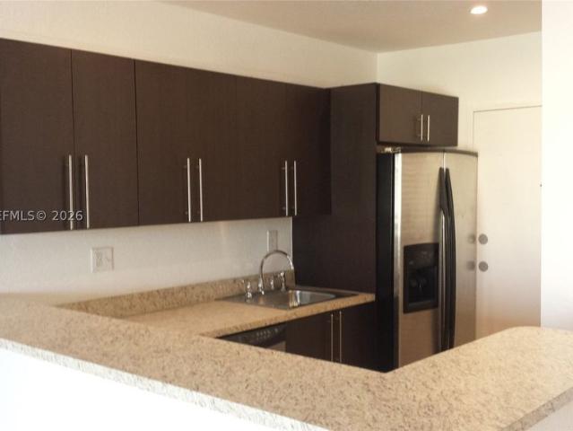 Luxury apartment complex for rent in Miami, United States