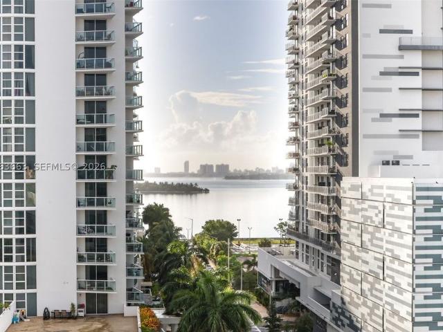 Luxury apartment complex for rent in Miami, United States
