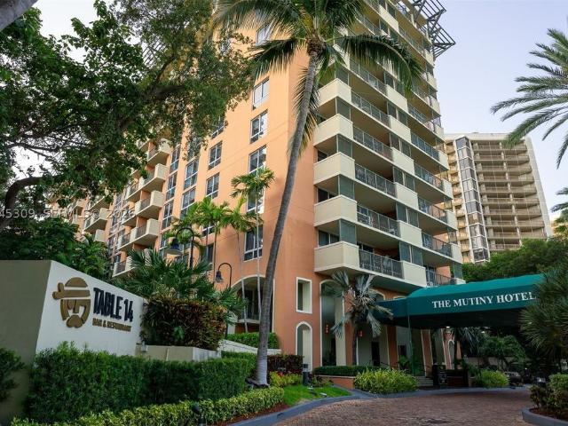 Luxury apartment complex for rent in Miami, United States