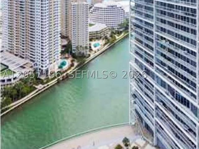 Luxury apartment complex for rent in Miami, United States