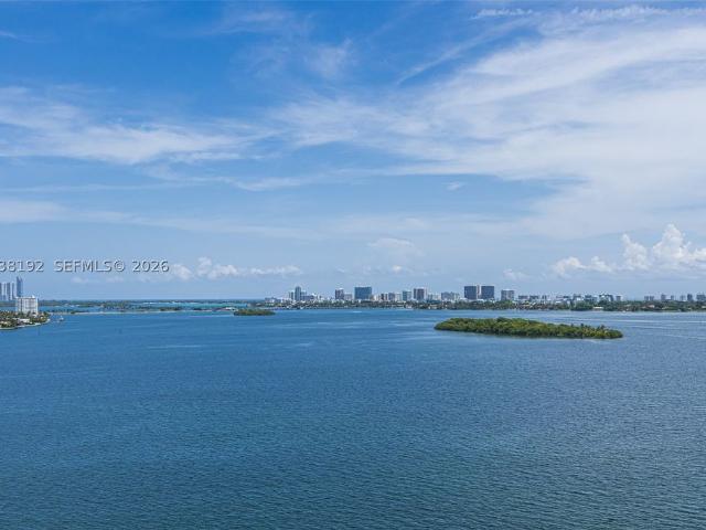 Luxury apartment complex for rent in Miami, United States