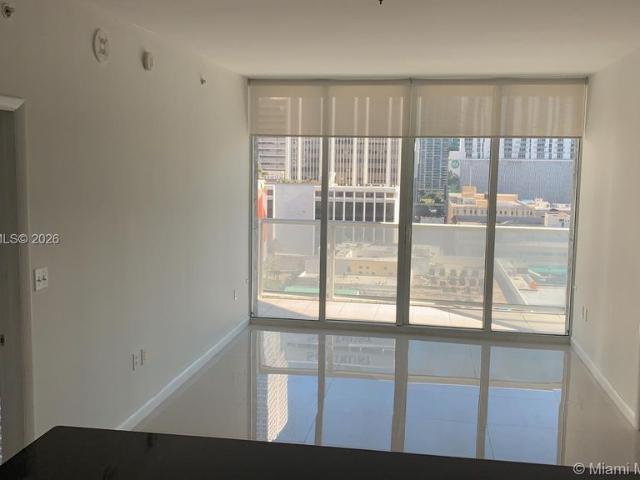 Luxury apartment complex for rent in Miami, United States