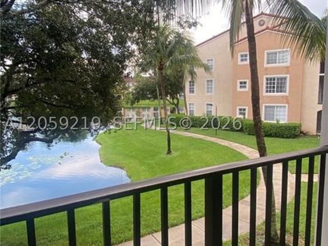 Luxury apartment complex for rent in Miramar, United States