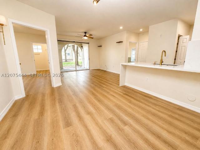 Luxury apartment complex for rent in Miramar, United States