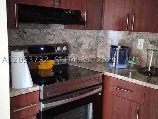 Luxury apartment complex for rent in Miramar, United States