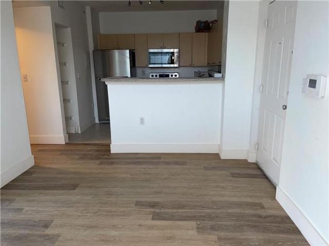 Luxury apartment complex for rent in Miramar, United States