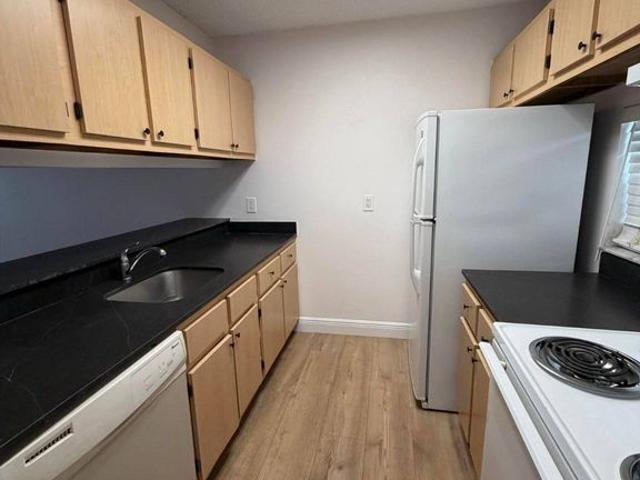 Luxury apartment complex for rent in Miramar, United States