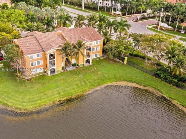 Luxury apartment complex for rent in Miramar, United States