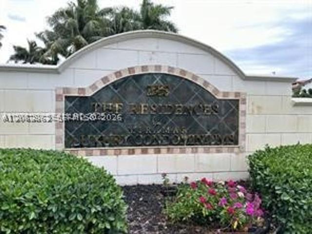 Luxury apartment complex for rent in Miramar, Florida