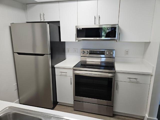 Luxury apartment complex for rent in Miramar, Florida