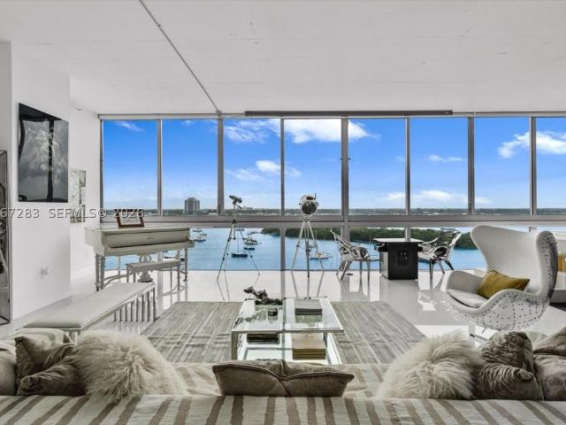 Luxury apartment complex for rent in North Bay Village, Florida