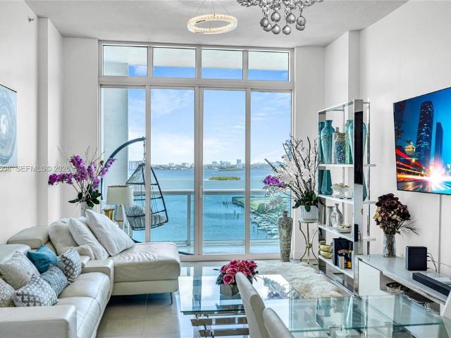 Luxury apartment complex for rent in North Bay Village, Florida