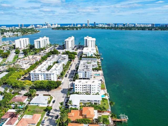Luxury apartment complex for rent in North Bay Village, Florida