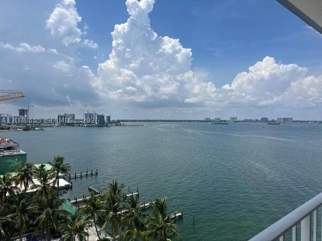 Luxury apartment complex for rent in North Bay Village, Florida