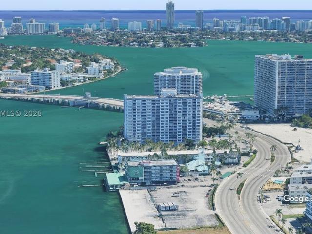Luxury apartment complex for rent in North Bay Village, Florida