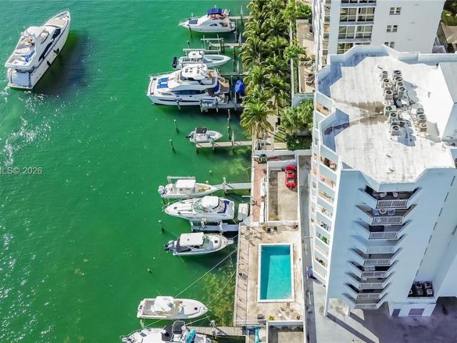 Luxury apartment complex for rent in North Bay Village, Florida