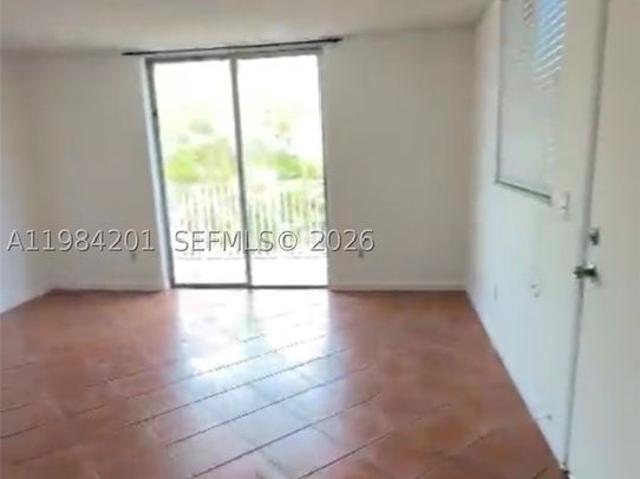 Luxury apartment complex for rent in North Bay Village, United States