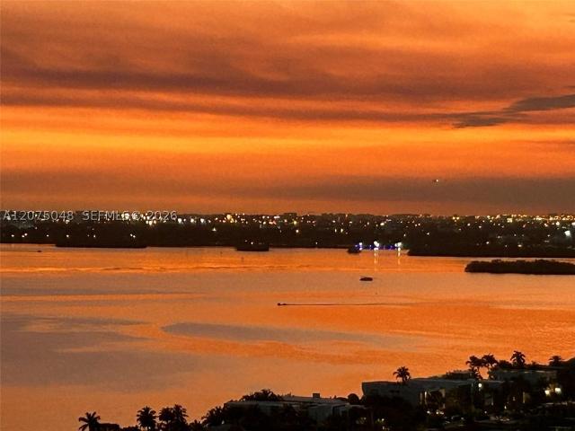 Luxury apartment complex for rent in North Bay Village, United States