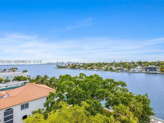 Luxury apartment complex for rent in North Bay Village, United States