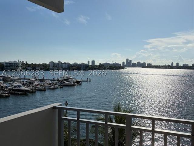Luxury apartment complex for rent in North Bay Village, United States