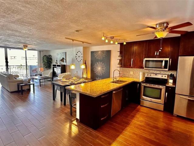 Luxury apartment complex for rent in North Miami Beach, Florida