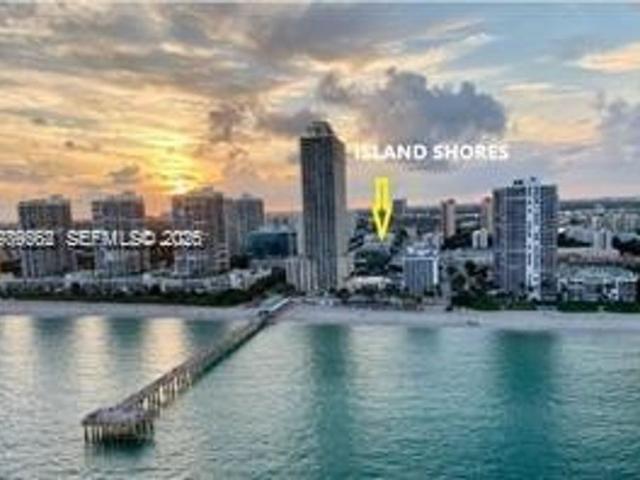 Luxury apartment complex for rent in North Miami Beach, Florida