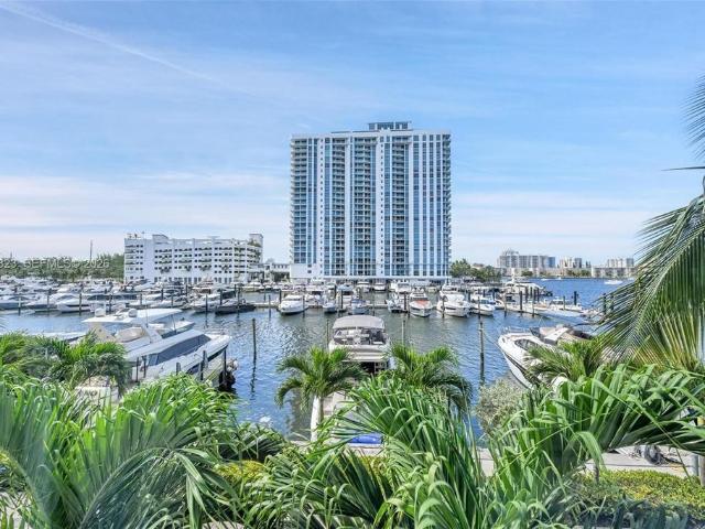 Luxury apartment complex for rent in North Miami Beach, Florida