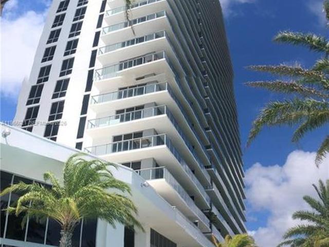 Luxury apartment complex for rent in North Miami Beach, Florida