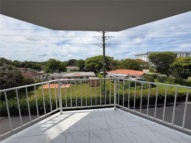 Luxury apartment complex for rent in North Miami Beach, Florida
