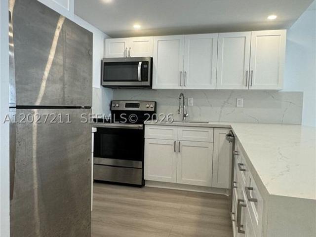 Luxury apartment complex for rent in North Miami Beach, Florida
