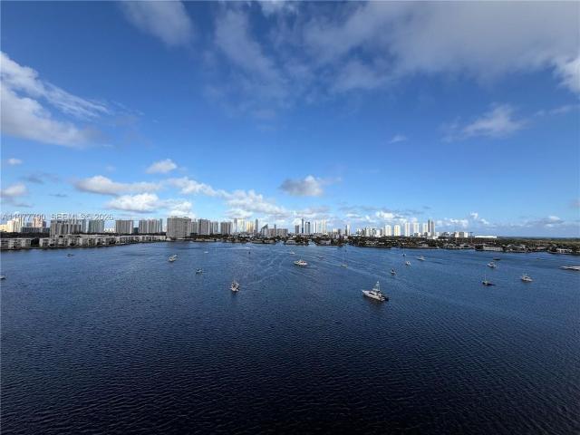 Luxury apartment complex for rent in North Miami Beach, United States